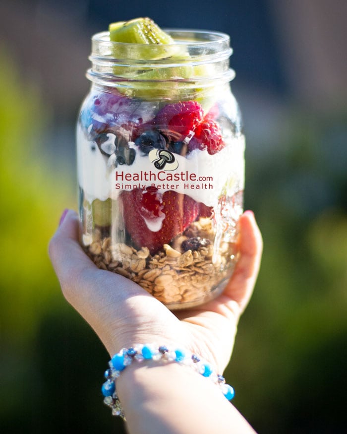 Easy Tri-Color Granola Recipe with Fresh Seasonal Berries